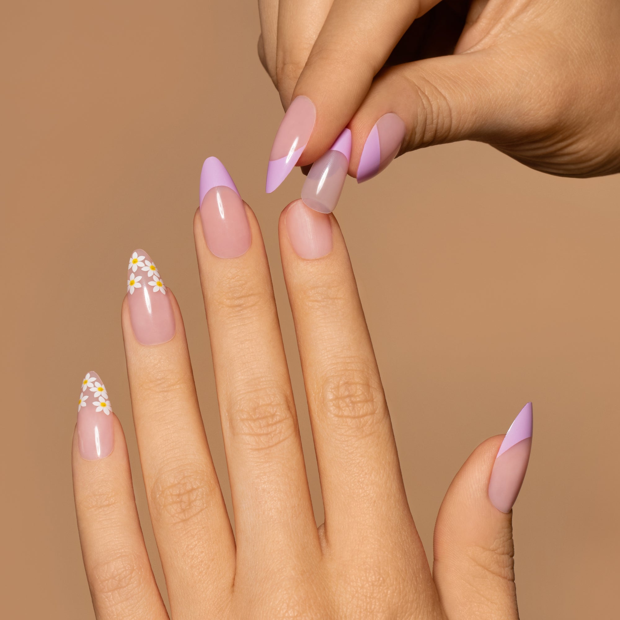 Naild.de Nägel in Salonqualität für zu Hause!